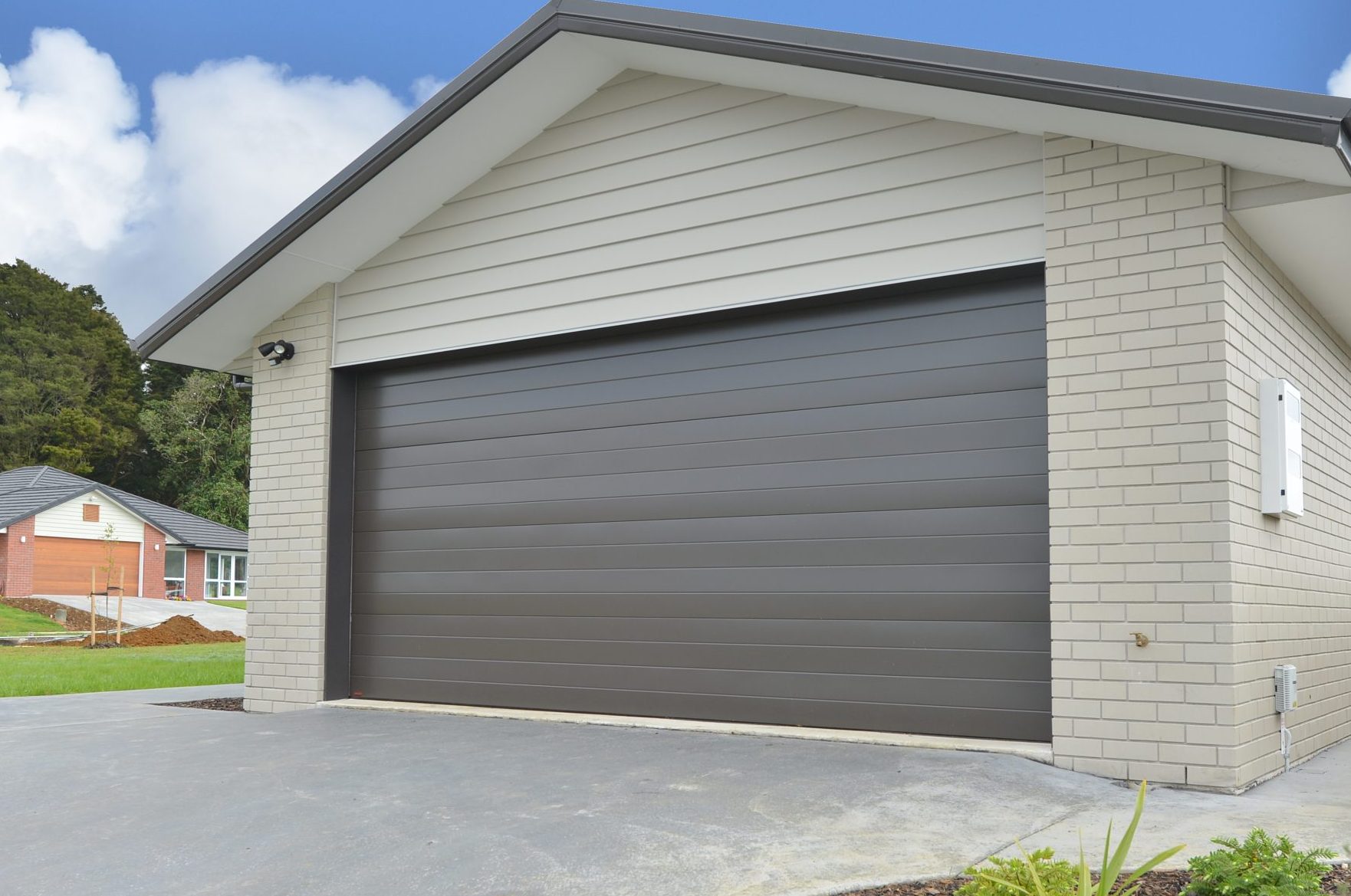 Sectional Garage Doors | Dominator | Auckland, NZ